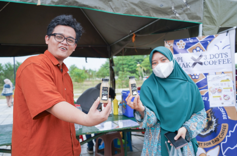 Flavors, Bonding, Sustainability: UIII's Green Bazaar Ramadan Re:Market ...